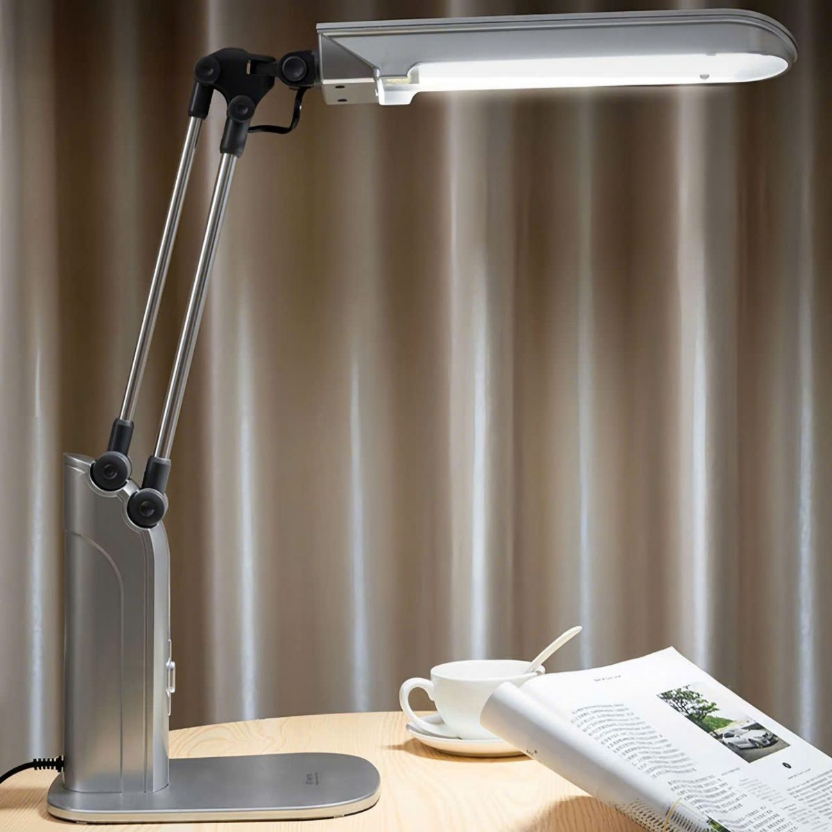 ĐÈN HỌC ĐỂ BÀN LÀM VIỆC GUANDI GD-623 - Mytindigital